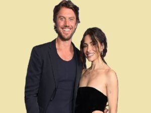 Lee Asher Wife: Full Bio, Age, Husband, Net Worth, and Wiki